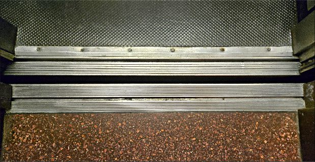 PTCondo.com|Elevator Track Cleaning Scheduled